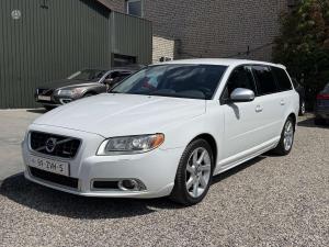 Balts Volvo V70 2013 Kauņa, ar dzinēja tilpumu 1.98 L un nobraukumu 394 tūkst. km par 6650 €, foto  vietnē AUTOMOTO.COM.LV