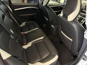 Balts Volvo V70 2013 Kauņa, ar dzinēja tilpumu 1.98 L un nobraukumu 394 tūkst. km par 6650 €, foto 18 vietnē AUTOMOTO.COM.LV