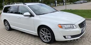 Balts Volvo V70 2013 Liepāja, ar dzinēja tilpumu 1.60 L un nobraukumu 301 tūkst. km par 3500 €, foto 4 vietnē AUTOMOTO.COM.LV