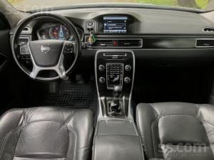 Balts Volvo V70 2013 Liepāja, ar dzinēja tilpumu 1.60 L un nobraukumu 301 tūkst. km par 3500 €, foto 10 vietnē AUTOMOTO.COM.LV