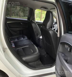 Balts Volvo V70 2013 Liepāja, ar dzinēja tilpumu 1.60 L un nobraukumu 301 tūkst. km par 3500 €, foto 12 vietnē AUTOMOTO.COM.LV