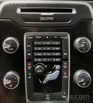 Balts Volvo V70 2013 Liepāja, ar dzinēja tilpumu 1.60 L un nobraukumu 301 tūkst. km par 3500 €, foto 13 vietnē AUTOMOTO.COM.LV
