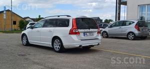 Balts Volvo V70 2014 Rīga, ar dzinēja tilpumu 2.40 L un nobraukumu 0 tūkst. km par 5470 €, foto 4 vietnē AUTOMOTO.COM.LV