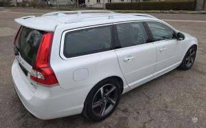 White Volvo V70 2014 in Kaunas, with an engine capacity of 2.40 L and mileage of 270 thousand km for 11400 €, photo 3 on AUTOMOTO.COM.LV