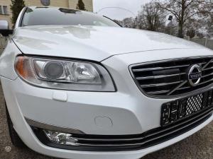 White Volvo V70 2014 in Kaunas, with an engine capacity of 2.40 L and mileage of 270 thousand km for 11300 €, photo 10 on AUTOMOTO.COM.LV