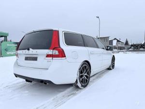 Balts Volvo V70 2014 Kauņa, ar dzinēja tilpumu 1.97 L un nobraukumu 276 tūkst. km par 5850 €, foto 3 vietnē AUTOMOTO.COM.LV