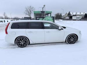 Balts Volvo V70 2014 Kauņa, ar dzinēja tilpumu 1.97 L un nobraukumu 276 tūkst. km par 5850 €, foto 5 vietnē AUTOMOTO.COM.LV
