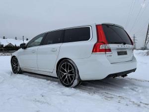 Balts Volvo V70 2014 Kauņa, ar dzinēja tilpumu 1.97 L un nobraukumu 276 tūkst. km par 5850 €, foto 7 vietnē AUTOMOTO.COM.LV
