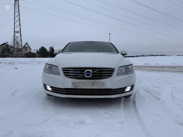 White Volvo V70 2014 in Kaunas, with an engine capacity of 1.97 L and mileage of 276 thousand km for 5850 €, photo 10 on AUTOMOTO.COM.LV