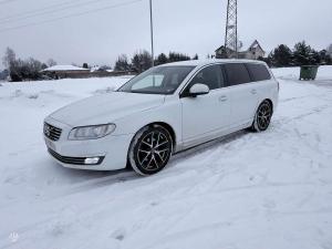 Balts Volvo V70 2014 Kauņa, ar dzinēja tilpumu 1.97 L un nobraukumu 276 tūkst. km par 5850 €, foto 12 vietnē AUTOMOTO.COM.LV