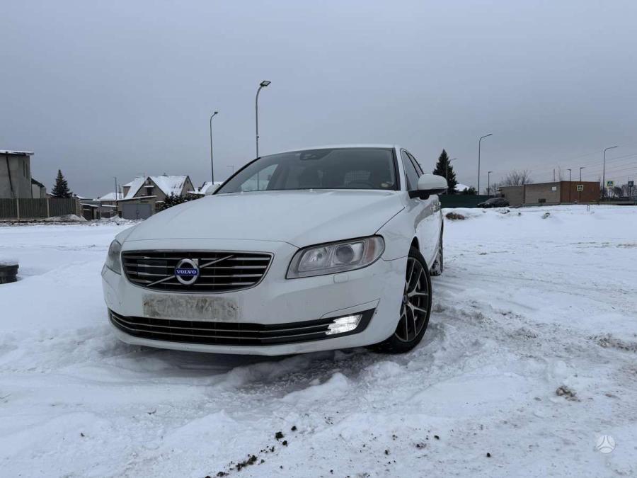 Balts Volvo V70 2014 Kauņa, ar dzinēja tilpumu 1.97 L un nobraukumu 276 tūkst. km par 5850 €, foto 14 vietnē AUTOMOTO.COM.LV