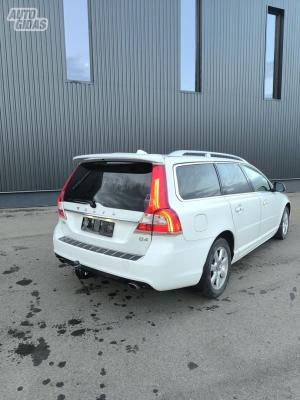 Balts Volvo V70 2014 Mažeikiai, ar dzinēja tilpumu 2.00 L un nobraukumu 242 tūkst. km par 6850 €, foto 5 vietnē AUTOMOTO.COM.LV