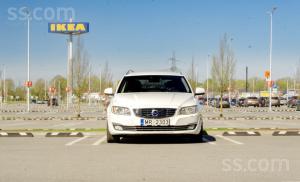 Balts Volvo V70 2014 Rīga, ar dzinēja tilpumu 2.00 L un nobraukumu 260 tūkst. km par 7000 €, foto 4 vietnē AUTOMOTO.COM.LV
