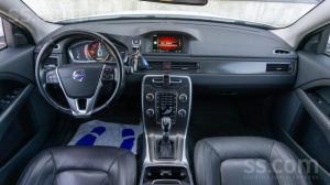 Balts Volvo V70 2014 Rīga, ar dzinēja tilpumu 2.00 L un nobraukumu 260 tūkst. km par 7000 €, foto 12 vietnē AUTOMOTO.COM.LV