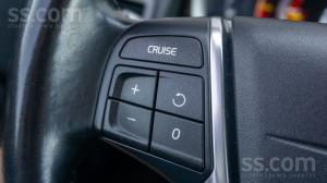Balts Volvo V70 2014 Rīga, ar dzinēja tilpumu 2.00 L un nobraukumu 260 tūkst. km par 7000 €, foto 18 vietnē AUTOMOTO.COM.LV