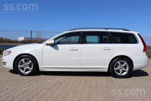 Balts Volvo V70 2014 Rīga, ar dzinēja tilpumu 2.00 L un nobraukumu 0 tūkst. km par 5250 €, foto 13 vietnē AUTOMOTO.COM.LV