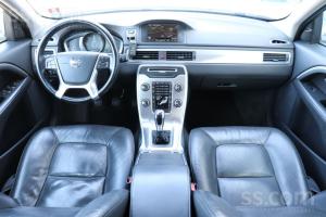 Balts Volvo V70 2014 Rīga, ar dzinēja tilpumu 2.00 L un nobraukumu 0 tūkst. km par 5250 €, foto 23 vietnē AUTOMOTO.COM.LV