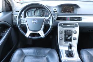 Balts Volvo V70 2014 Rīga, ar dzinēja tilpumu 2.00 L un nobraukumu 0 tūkst. km par 5250 €, foto 24 vietnē AUTOMOTO.COM.LV