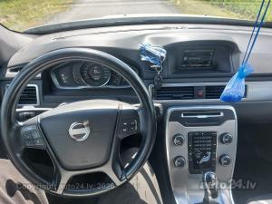 Balts Volvo V70 2014 Tallina, ar dzinēja tilpumu 2.00 L un nobraukumu 365 tūkst. km par 4900 €, foto 8 vietnē AUTOMOTO.COM.LV
