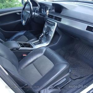 White Volvo V70 2014 in Tallinn, with an engine capacity of 0.00 L and mileage of 597 thousand km for 3800 €, photo 5 on AUTOMOTO.COM.LV