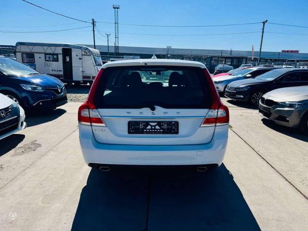 Balts Volvo V70 2014 Kauņa, ar dzinēja tilpumu 1.97 L un nobraukumu 255 tūkst. km par 6900 €, foto 5 vietnē AUTOMOTO.COM.LV