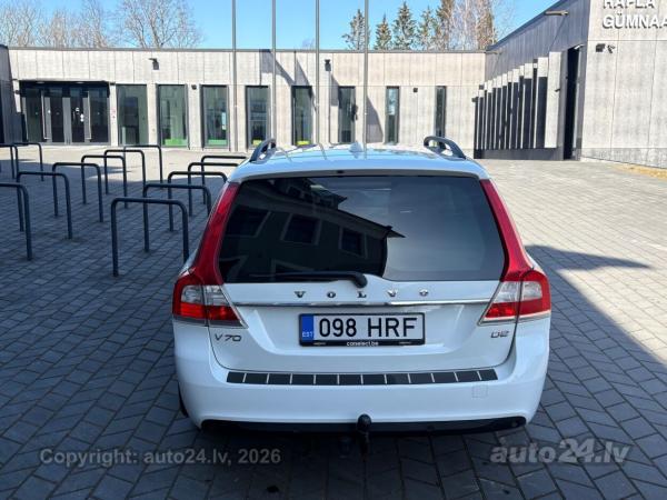 Balts Volvo V70 2015 Rapla, ar dzinēja tilpumu 1.60 L un nobraukumu 249 tūkst. km par 6500 €, foto 8 vietnē AUTOMOTO.COM.LV