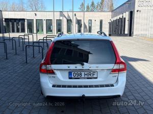 Белый Вольво В70 2015 в Рапла, объемом двигателя 1.60 л и пробегом 249 тыс. км за 6500 €, фото 8 на AUTOMOTO.COM.LV