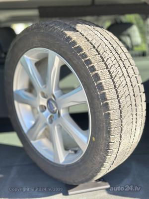 Balts Volvo V70 2015 Tallina, ar dzinēja tilpumu 2.40 L un nobraukumu 248 tūkst. km par 11700 €, foto 12 vietnē AUTOMOTO.COM.LV