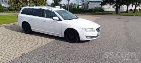 Белый Вольво В70 2015 в Рига, объемом двигателя 2.00 л и пробегом 265 тыс. км за 4900 €, фото 7 на AUTOMOTO.COM.LV