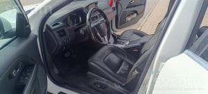 Белый Вольво В70 2015 в Рига, объемом двигателя 2.00 л и пробегом 265 тыс. км за 4900 €, фото 19 на AUTOMOTO.COM.LV