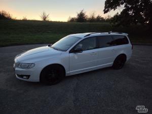White Volvo V70 2015 in Kaunas, with an engine capacity of 2.00 L and mileage of 303 thousand km for 7350 €, photo 4 on AUTOMOTO.COM.LV