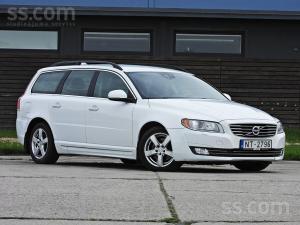 Balts Volvo V70 2015 Rīga, ar dzinēja tilpumu 1.60 L un nobraukumu 299 tūkst. km par 7500 €, foto 4 vietnē AUTOMOTO.COM.LV