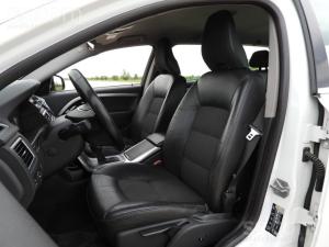 Balts Volvo V70 2015 Rīga, ar dzinēja tilpumu 1.60 L un nobraukumu 299 tūkst. km par 7500 €, foto 10 vietnē AUTOMOTO.COM.LV