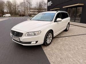 Balts Volvo V70 2016 Šauļi, ar dzinēja tilpumu 2.00 L un nobraukumu 237 tūkst. km par 7450 €, foto 2 vietnē AUTOMOTO.COM.LV
