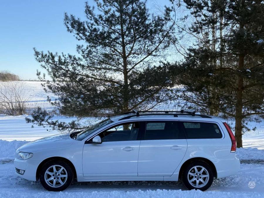 Белый Вольво В70 2016 в Расейняй, объемом двигателя 1.97 л и пробегом 209 тыс. км за 6999 €, фото 6 на AUTOMOTO.COM.LV