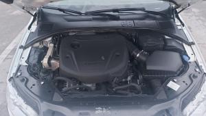 White Volvo V70 2016 in Vilnius, with an engine capacity of 2.00 L and mileage of 308 thousand km for 8250 €, photo 20 on AUTOMOTO.COM.LV