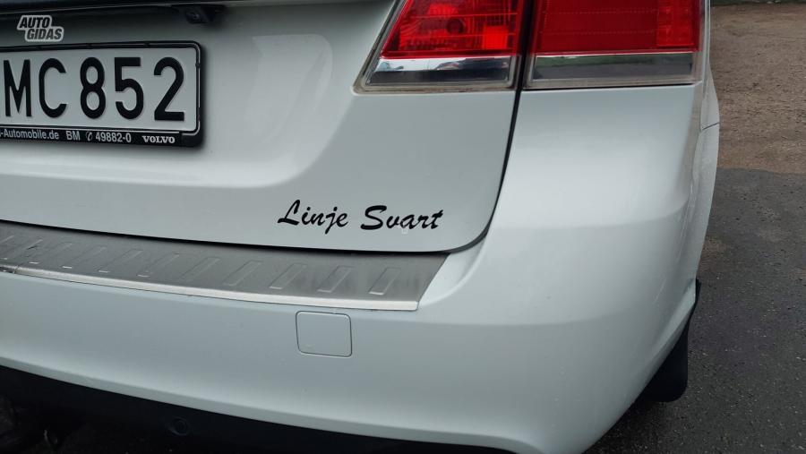 White Volvo V70 2016 in Vilnius, with an engine capacity of 2.00 L and mileage of 308 thousand km for 8250 €, photo 34 on AUTOMOTO.COM.LV