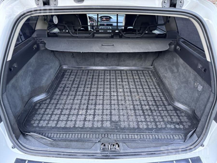 Balts Volvo V70 2016 Rīga, ar dzinēja tilpumu 2.40 L un nobraukumu 325 tūkst. km par 6000 €, foto 10 vietnē AUTOMOTO.COM.LV