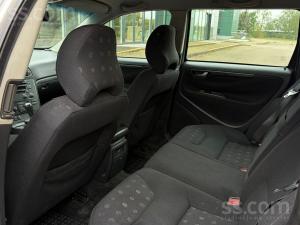 Dzeltens Volvo V70 2001 Rīga, ar dzinēja tilpumu 2.40 L un nobraukumu 0 tūkst. km par 1750 €, foto 9 vietnē AUTOMOTO.COM.LV