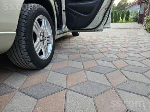 Dzeltens Volvo V70 2005 Talsi, ar dzinēja tilpumu 2.40 L un nobraukumu 284 tūkst. km par 3999 €, foto 9 vietnē AUTOMOTO.COM.LV