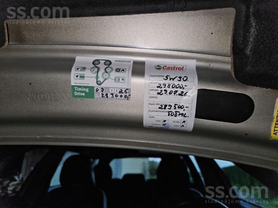 Dzeltens Volvo V70 2005 Talsi, ar dzinēja tilpumu 2.40 L un nobraukumu 284 tūkst. km par 3999 €, foto 20 vietnē AUTOMOTO.COM.LV