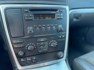Желтый Вольво В70 2007 в Елгава, объемом двигателя 2.40 л и пробегом 316 тыс. км за 2200 €, фото 14 на AUTOMOTO.COM.LV