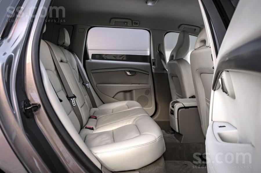 Dzeltens Volvo V70 2011 Rīga, ar dzinēja tilpumu 2.40 L un nobraukumu 0 tūkst. km par 6490 €, foto 15 vietnē AUTOMOTO.COM.LV