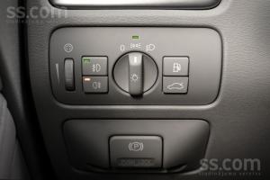 Dzeltens Volvo V70 2011 Rīga, ar dzinēja tilpumu 2.40 L un nobraukumu 0 tūkst. km par 6490 €, foto 18 vietnē AUTOMOTO.COM.LV