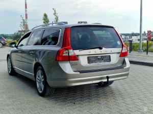 Dzeltens Volvo V70 2011 Viļņa, ar dzinēja tilpumu 1.98 L un nobraukumu 230 tūkst. km par 6190 €, foto 6 vietnē AUTOMOTO.COM.LV