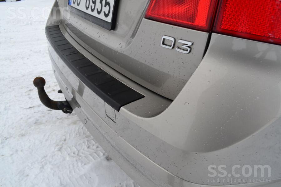 Dzeltens Volvo V70 2013 Rīga, ar dzinēja tilpumu 2.00 L un nobraukumu 263 tūkst. km par 6550 €, foto 18 vietnē AUTOMOTO.COM.LV