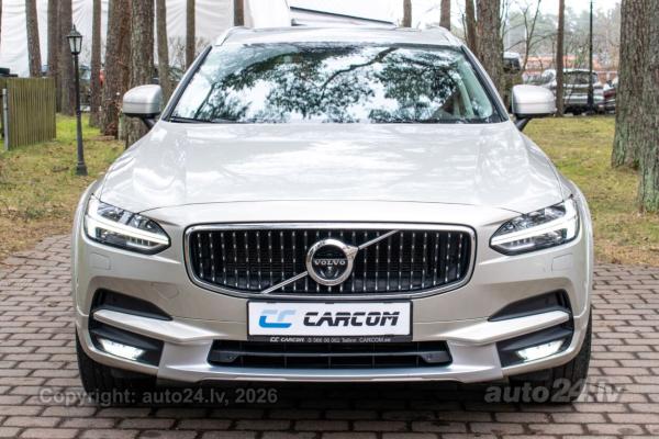 Smilšu krāsa Volvo V90 2017 Tallina, ar dzinēja tilpumu 2.00 L un nobraukumu 168 tūkst. km par 29990 €, foto 5 vietnē AUTOMOTO.COM.LV