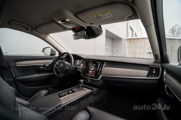 Smilšu krāsa Volvo V90 2021 Tartu, ar dzinēja tilpumu 2.00 L un nobraukumu 128 tūkst. km par 32900 €, foto 3 vietnē AUTOMOTO.COM.LV