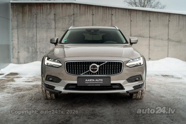 Smilšu krāsa Volvo V90 2021 Tartu, ar dzinēja tilpumu 2.00 L un nobraukumu 128 tūkst. km par 32900 €, foto 4 vietnē AUTOMOTO.COM.LV