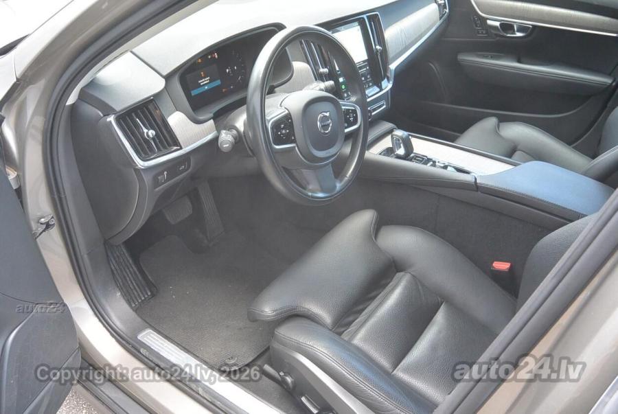 Smilšu krāsa Volvo V90 2021 Tartu, ar dzinēja tilpumu 2.00 L un nobraukumu 113 tūkst. km par 33900 €, foto 8 vietnē AUTOMOTO.COM.LV